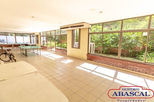 Gustavo Abascal Propiedades